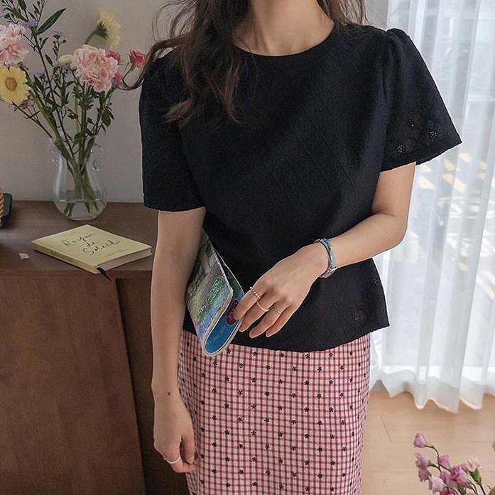 Bellee 正韓 防皺提花短袖彈性棉上衣 (3色) 【0723-7】 | Yahoo拍賣