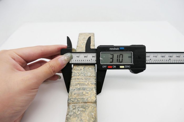 (小蔡二手挖寶網) 早期 高古玉 良渚玉器 雕獸面紋 雕工精細 玉雕 玉器 易碎 老教授收藏品 總重量約507g 行家自行鑑定 商品如圖 100元起標 無底價 | Yahoo拍賣