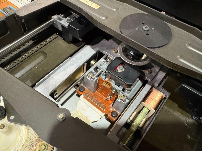 低價起標！零件機...高階kenwood dp-8010 cd player..442 | Yahoo拍賣