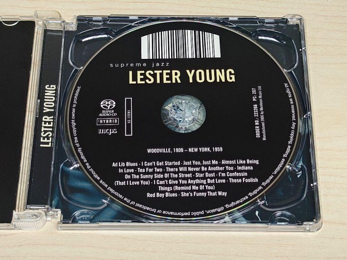 【駱克二手爵士CD】SUPREME JAZZ BY LESTER YOUNG SACD 內裡黃斑 封底霉點 附紙盒 | Yahoo拍賣