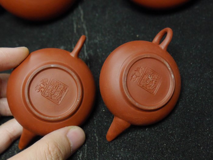 【阿輝の古物】茶具_茶壺 茶具組 一批合售_部分有小缺角_有底款 老安順製_外盒有摺痕_#E28 | Yahoo拍賣