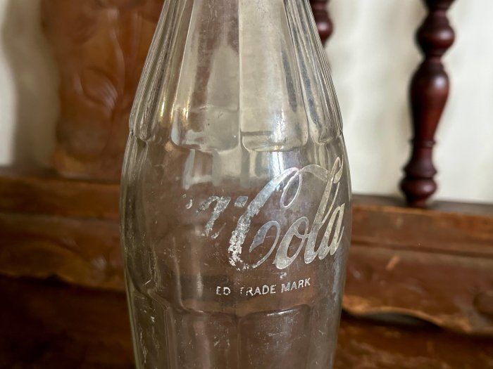 (古今)老件特大可口可樂770ml玻璃瓶 字體有脫落 少見 老台灣 企業寶寶 柑仔店 台灣專用可樂瓶 鐵牌 鐵盒 民藝 汽水瓶 | Yahoo拍賣