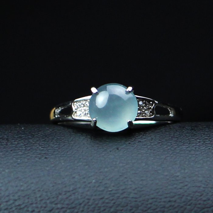 【桑園の】天然A貨翡翠 高冰種 藍水 7mm 大蛋面 戒指 S925 銀戒 Q 6024 | Yahoo拍賣