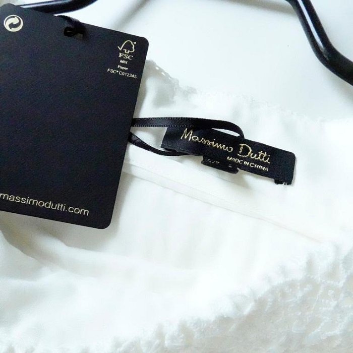 一元起標～當 我 們 在 衣 起C-WIT＊╯全新專櫃massimo dutti蕾絲側邊隱藏拉鍊裙S | Yahoo拍賣