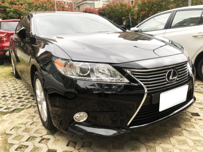 誠意出售 2013 ES300h 跑七萬 車況我把關你負責喜歡 己認證完成 | Yahoo拍賣