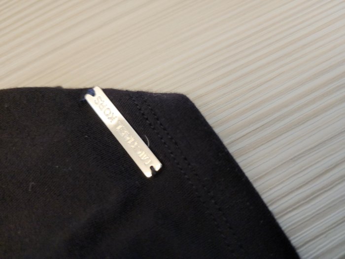 【一元起標無底價】購於美國 品牌 MICHAEL KORS/MK 墨黑 垂墜 棉質 希臘女神短袖上衣 P/S號 9新 | Yahoo拍賣