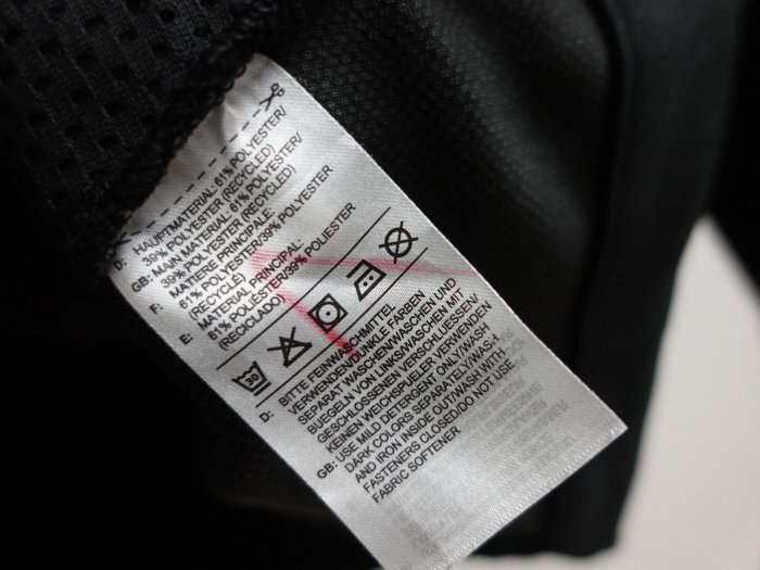 CA 愛迪達 adidas 女款 黑色 休閒夾克 M號 一元起標無底價A604 | Yahoo拍賣