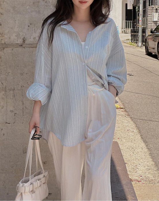 bibi 正韓 壓紋線條寬鬆長袖襯衫 【 DM385 】 | Yahoo拍賣