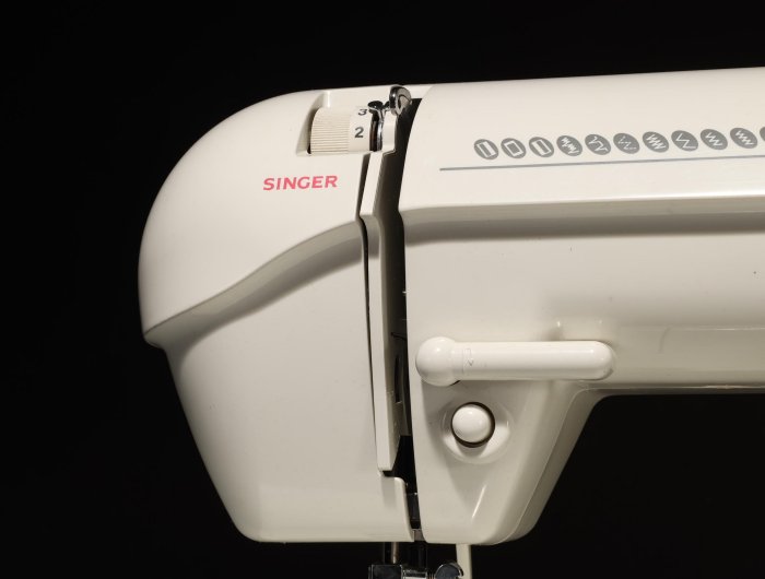 3/21結標 早期出口 Singer SD-6000 紡織機 CDC0732 -置物 干支 獸首 面具 風鈴 根雕 鈴鐺 浮雕 開運 招財 祈福 童玩 公仔 模 | Yahoo拍賣