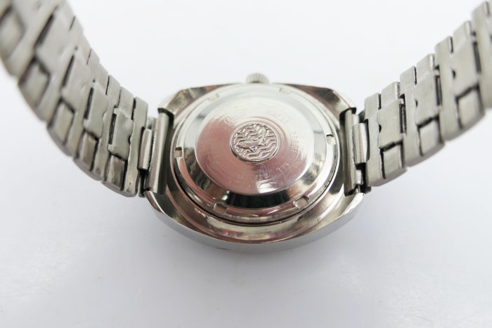 (小蔡二手挖寶網) 瑞士製 ogival 愛其華 漸層綠錶面 紅肉機心 25石 日星期顯示 自動上鍊 機械錶 有行走 商品如圖 1元起標 無底 ...