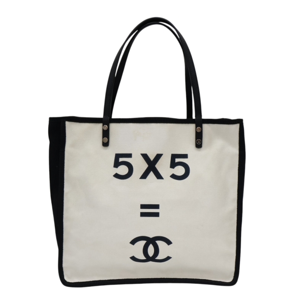 【二手名牌BRAND OFF】CHANEL 香奈兒 白色 帆布 5X5 托特包 A92884 | 歐系精品包/配件 | Yahoo購物中心