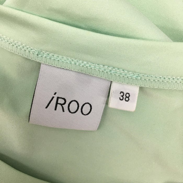 【愛莎＆嵐】 iROO 女 綠色圓領短袖字母印花T恤/38 11406 25 | Yahoo拍賣