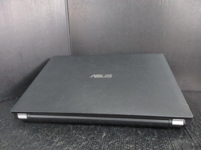筆電零件機 14吋 華碩 ASUS P45V / Pentium 2020M / R3-2G (可過電開機) | Yahoo拍賣