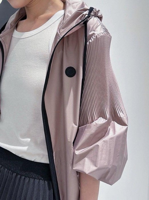 代購VIP九折防曬外套特價3880保 | Yahoo拍賣