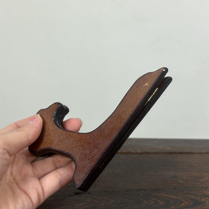 【居寶屋】精選木質 5吋 三角架 藝品底座 陳列展示架 盤子架 托架支架 木架Y字架 裝飾擺件 一件一標 C522 | Yahoo拍賣