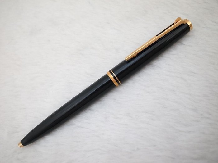 C877 1970s 萬寶龍 德國製 黑桿 281原子筆(8成新)(筆夾推壓式) | Yahoo拍賣