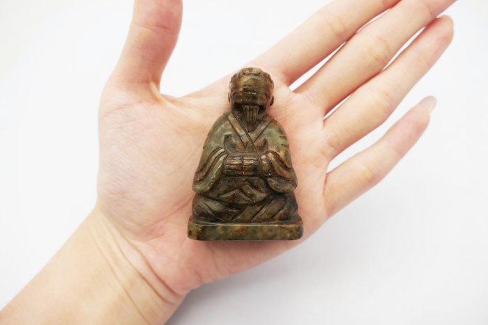 (小蔡二手挖寶網) 早期 古玉 十二生肖獸首 羊 雕工精細 玉雕 收藏品 總重量約65.56g 行家自行鑑定 商品如圖 100元起標 無底價 | Yahoo拍賣