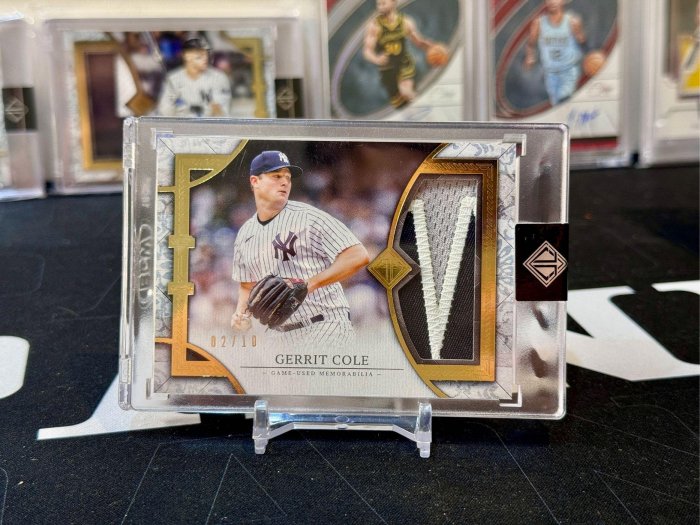 2024 TOPPS Transcendent 超貴系列 GERRIT COLE 稀有原封殼實戰用品 限量10張 | Yahoo拍賣
