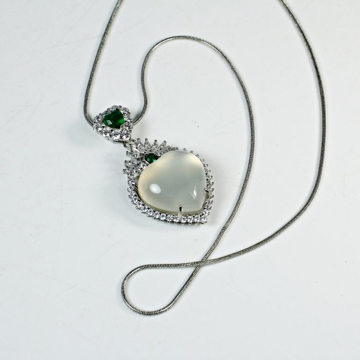 【桑園の】高冰 起膠 放光 愛心 白玉髓 項鍊 (委託品) J 10259 A01 | Yahoo拍賣