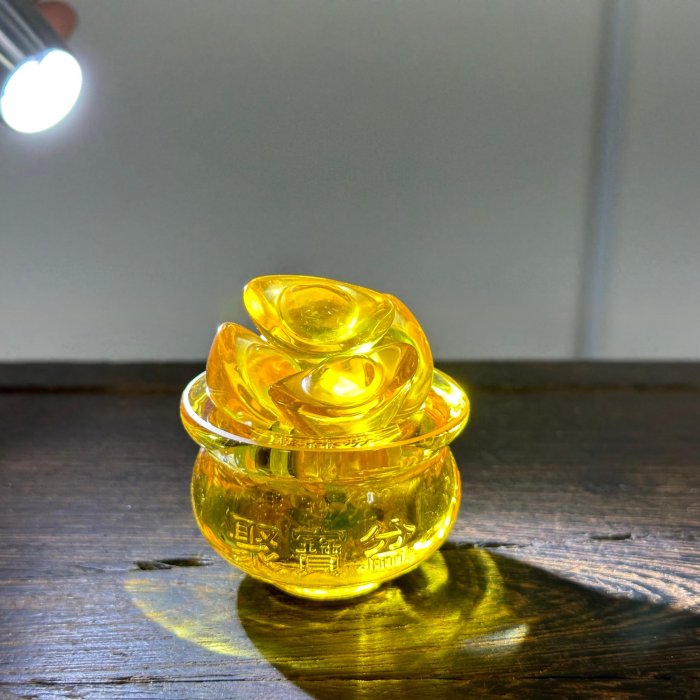 【居寶屋】精選 黃琉璃 聚寶盆 黃琉璃元寶 開運五色水晶砂 五行開運 招財進寶 桌上開運擺件 一元起標 無底價 A121 | Yahoo拍賣