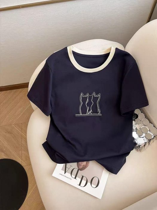 YOHO 短袖T恤 實拍柔軟親膚背影貓咪刺綉T恤 短袖上衣 (NN2508) | Yahoo拍賣