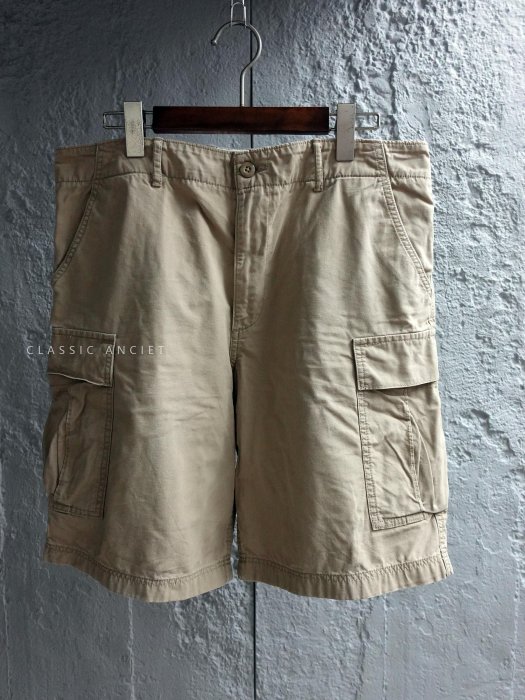 CA 日本品牌 UNIQLO 卡其色 工作短褲 L號 一元起標無底價E203 | Yahoo拍賣