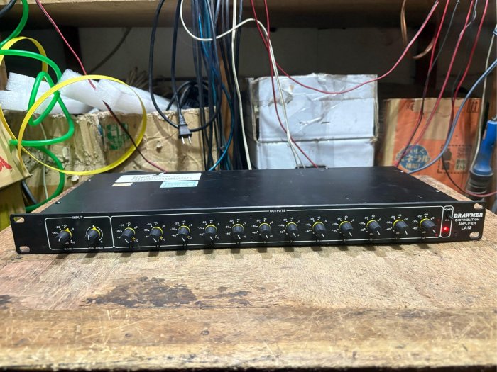 低價起標！零件機..英國drawmer la12專業用聲音分配器..488 | Yahoo拍賣