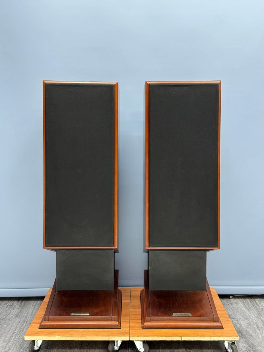 桃園-音響驛站- 英國 Ruark Accolade 喇叭（歡迎器材交換、買賣估價） | Yahoo拍賣