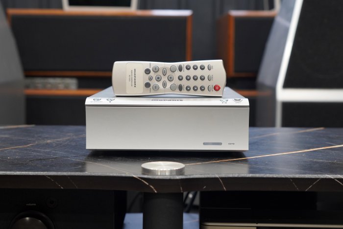 【夢響音響工作室】MARANTZ CD110 微型CD播放機 含原廠遙控器說明書 並已更換全新雷射頭 一元起標！！ | Yahoo拍賣