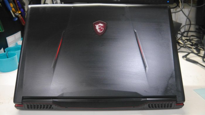 T986 MSI MS-16P7 i7八代 十二核心筆電 百元起標 | Yahoo拍賣