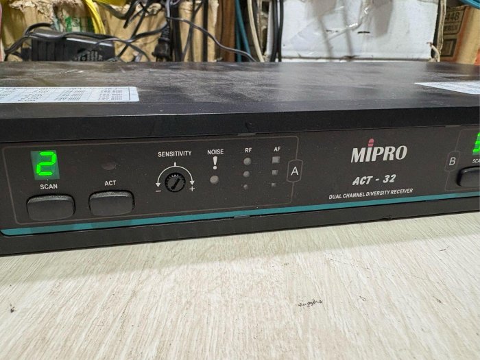 低價起標！零件機...mipro act-32 7b無線麥克風主機..776 | Yahoo拍賣