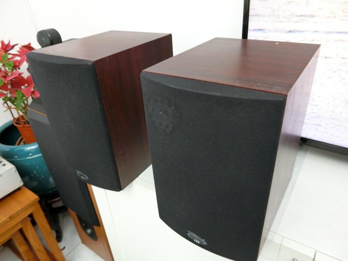 KEF Q15 英國書架喇叭 | Yahoo拍賣