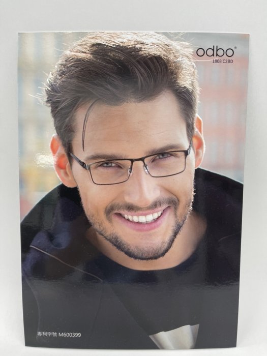 光寶眼鏡城(台南)odbo,專利無螺絲一體延展鈦IP眼鏡彈性腳完全無負擔 ,od1808A/C1消光黑色,封面款 | Yahoo拍賣
