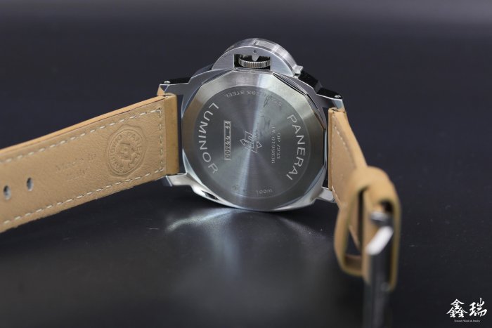 【鑫瑞鐘錶】Panerai 沛納海 Luminor Base Logo PAM01086 PAM1086 不鏽鋼 黑面 44mm 手上鍊 盒單 ...