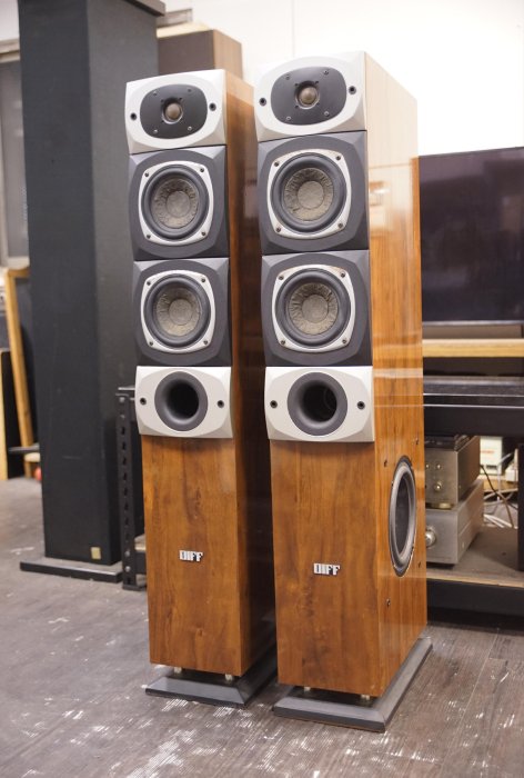 [ 一元音響 ] 市面少見 丹麥 DIFF S-TYRE 三音路四單體 高階落地喇叭 一元起標 | Yahoo拍賣
