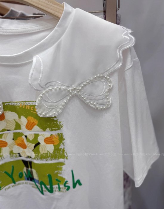 【莉莎小屋】正韓 Korea 春夏新品代購 珍珠蝴蝶結片領花朵上衣👚👖 E0618 | Yahoo拍賣