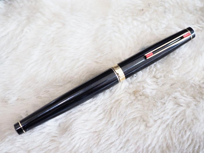 06競標704－少見的 白金 日本製 黑桿全金屬 高級鋼筆18K 細軟字(大筆)（中古美品、一元起標） | Yahoo拍賣