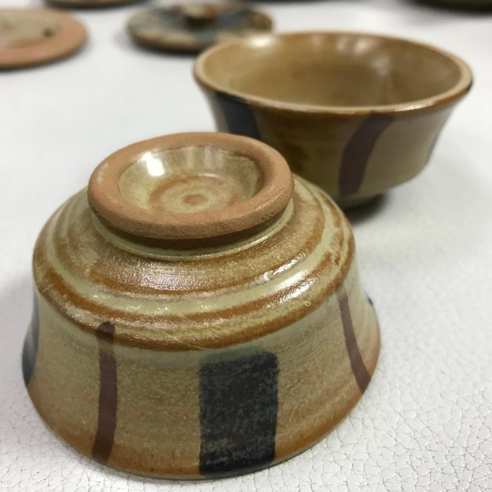 【藏舊尋寶屋】老日本 陶湯呑 陶瓷壺 陶盤/茶杯組 共3組 12入(一元起標)※2508210815363-3J※ | Yahoo拍賣