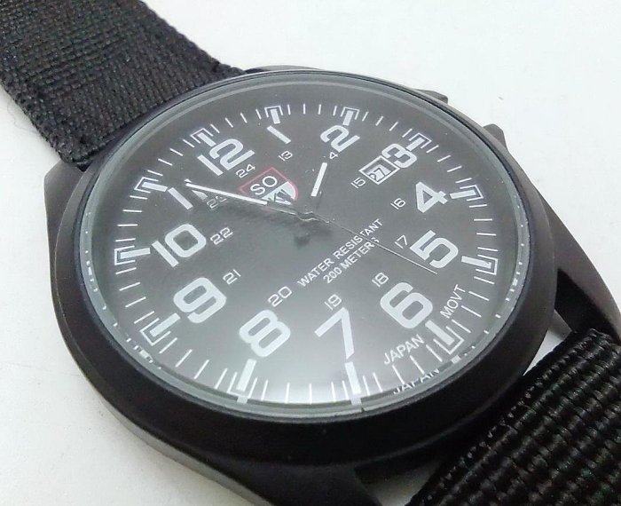 【timekeeper】 全新軍事風Soki霧黑大錶徑日期顯示石英錶(黑面) | Yahoo拍賣