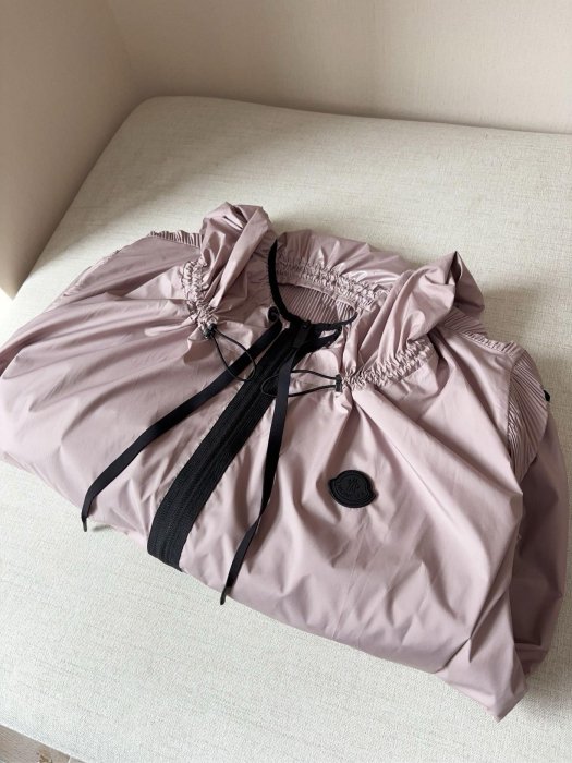 代購VIP九折防曬外套特價3880保 | Yahoo拍賣