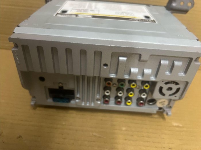 以琳隨賣屋~觸控螢幕主機 汽車影音主機 可使用『一元起標』--E2(x2164) | Yahoo拍賣