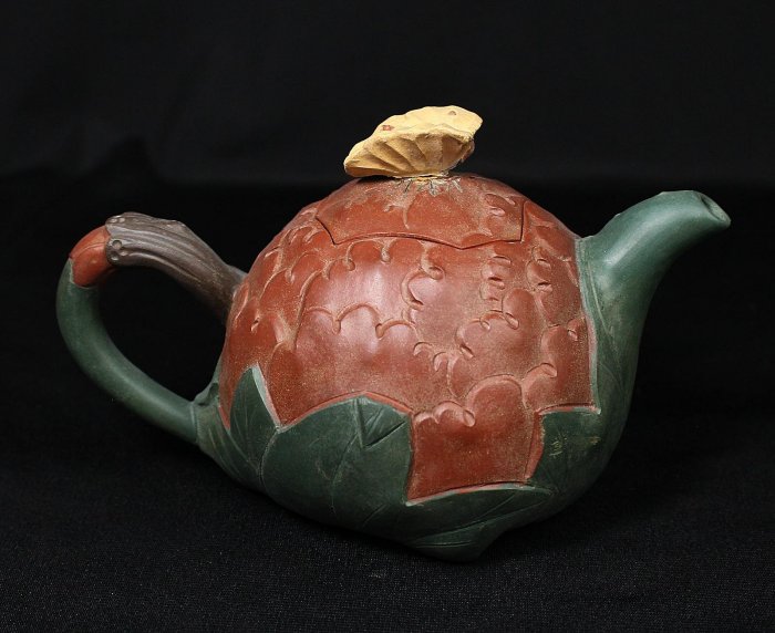 【桑園の】早期 宜興紫砂壺 特殊 牡丹壺 雍容華貴 泡茶壺 老品 落款 D 7177 | Yahoo拍賣