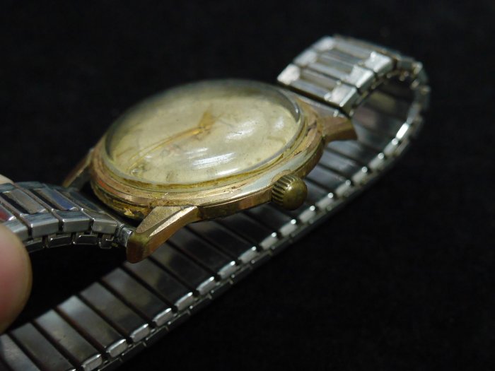 【阿輝の古物】手錶_Titoni_未測試_錶面有刮痕 生鏽 錶帶有使用痕跡_#E44 | Yahoo拍賣