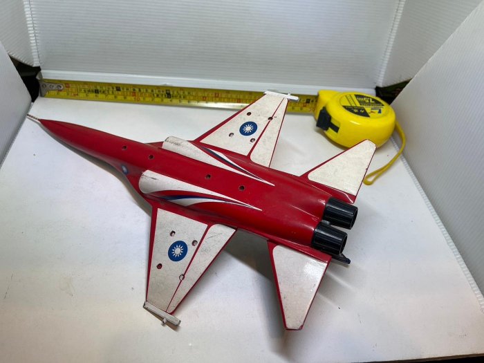 【阿輝の古物】擺件/飾品/擺飾_經國號戰機 飛機 戰鬥機 10001 77-8001_#ezp | Yahoo拍賣