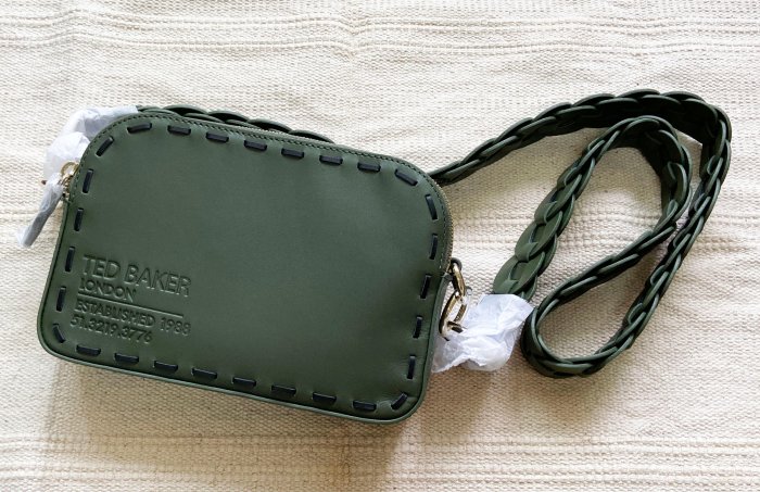 Belle^^ TED BAKER 墨綠色 編織 造型 真皮款 雙拉鍊 相機包 | Yahoo拍賣