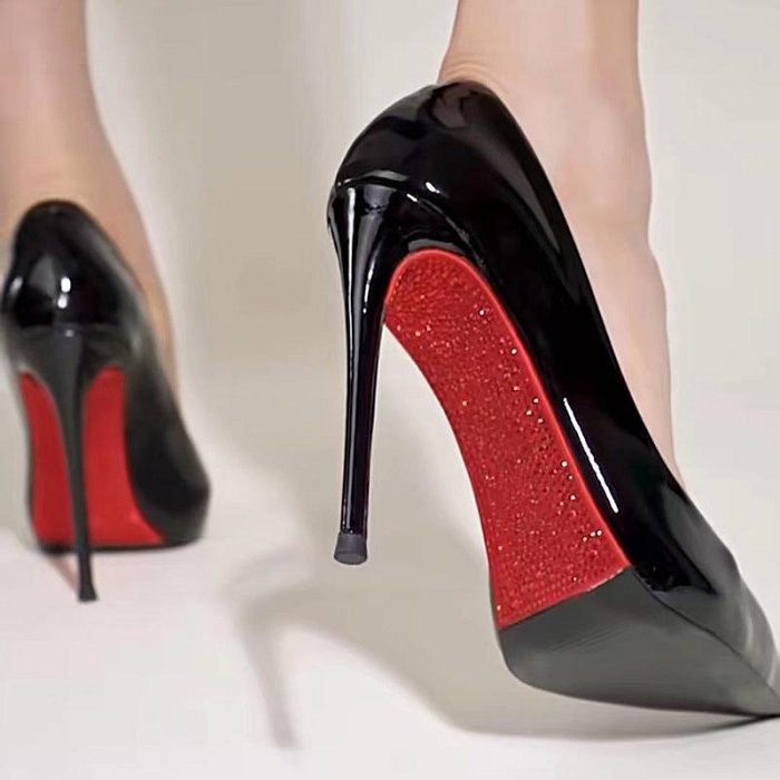 EFP大美人-2023新品♡性感網美女神夜店紅底壓鑽紅內裡全包/側空漆皮10CM尖頭細高跟鞋~黑大小碼32-43 | Yahoo拍賣