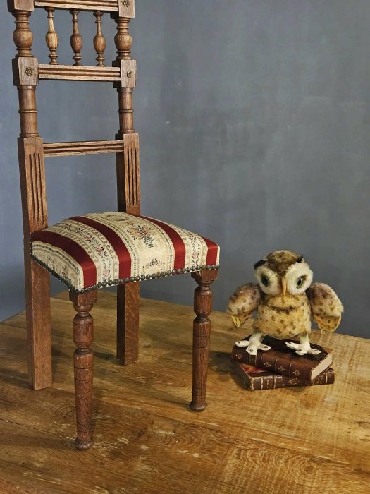 法國 銅雕花鉚釘 古典花紋坐墊 橡木雕刻 小椅子 特殊 兒童椅 古董椅 ch1069⚜️卡卡頌 歐洲古董⚜️ | Yahoo拍賣