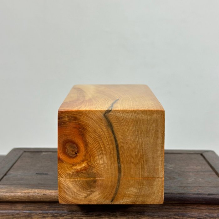 【居寶屋】精選 檜木 金磚 閃花 原木金磚 長方形 天然木紋 雕刻材 居家辦公室 風水開運擺件 一元起標 A161 | Yahoo拍賣