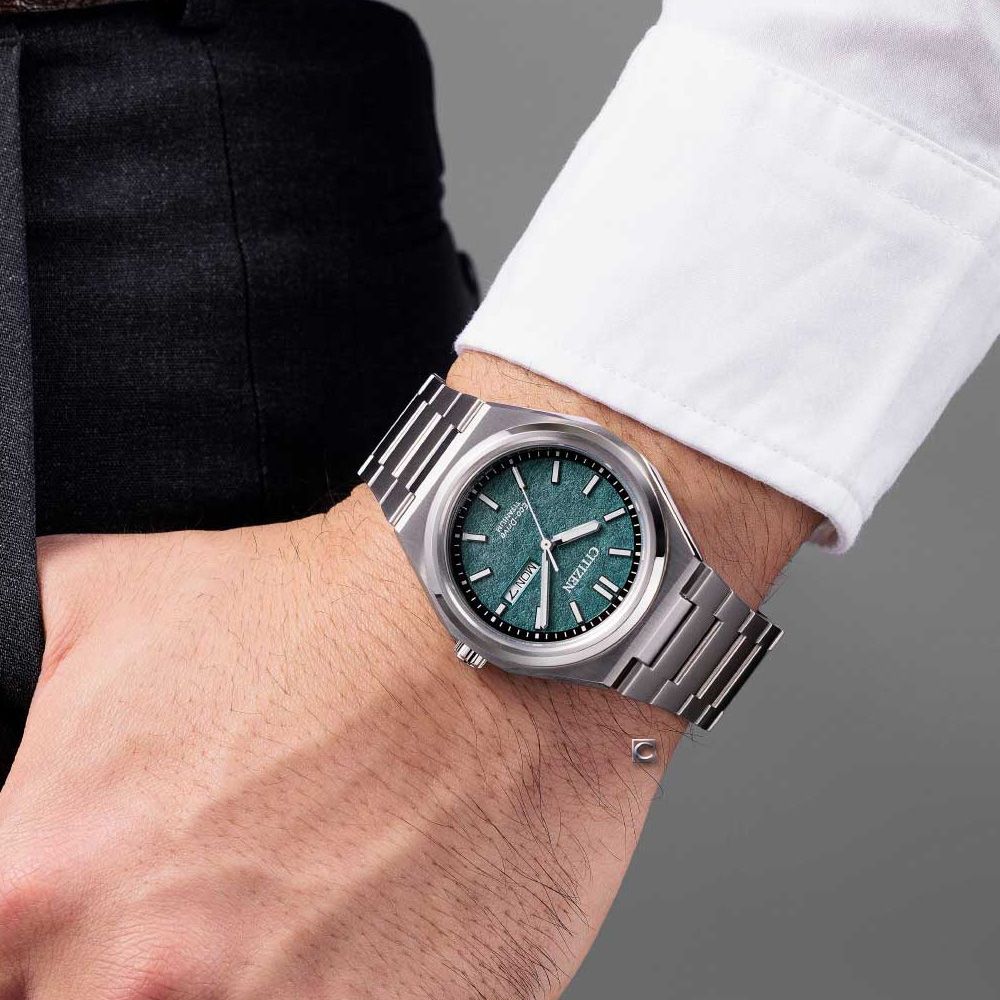CITIZEN 星辰錶 Zenshin 超級鈦 光動能腕錶 男錶 手錶-AW0130-85X/綠39.5mm | 光動能男錶 | Yahoo購物中心